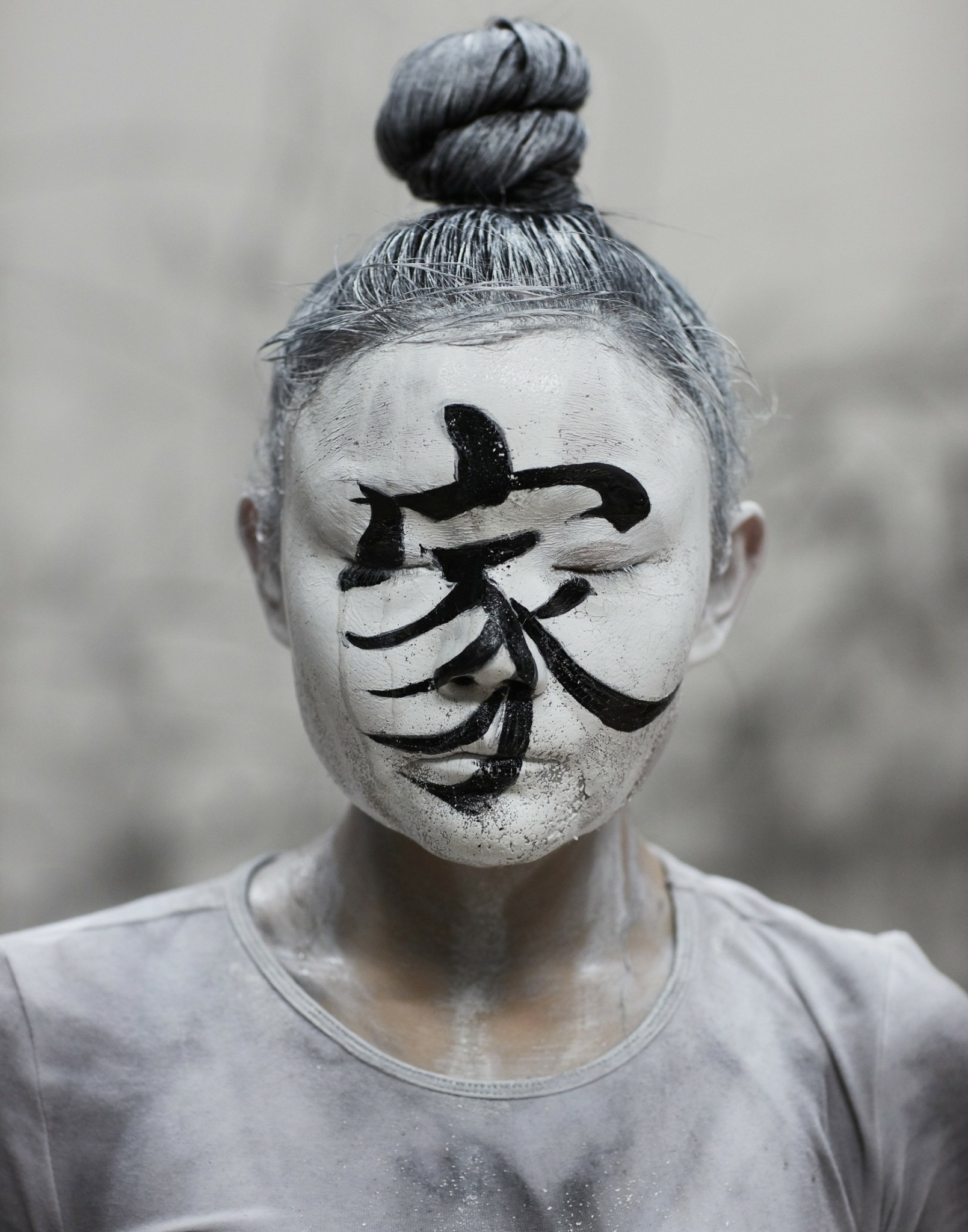 «怀旧 — Holding the Past»: Η Xie Rong για πρώτη φορά στην Αθήνα σε μια ...