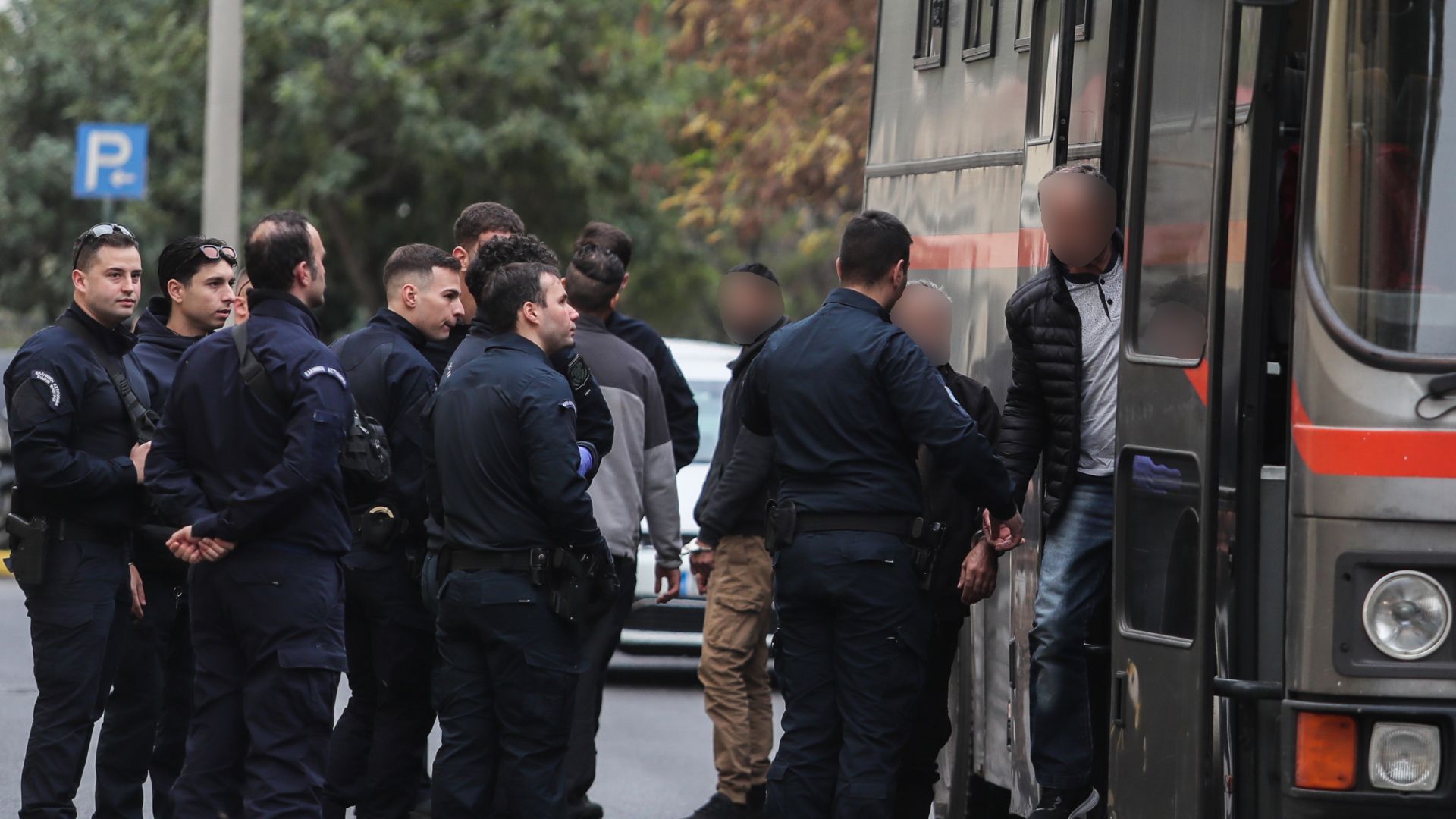Διακόπηκε η δίκη του ζεύγους των αστυνομικών που κατηγορούνται για ...