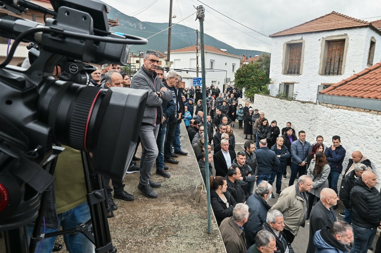 Άστρος Κυνουρίας: Οδύνη στην κηδεια του λιμενικού που σκοτώθηκε στην ...
