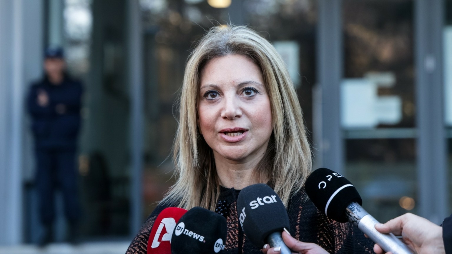 Τι απαντά η Μαρία Καρυστιανού στις αιχμές Σκαρίπα | topontiki.gr