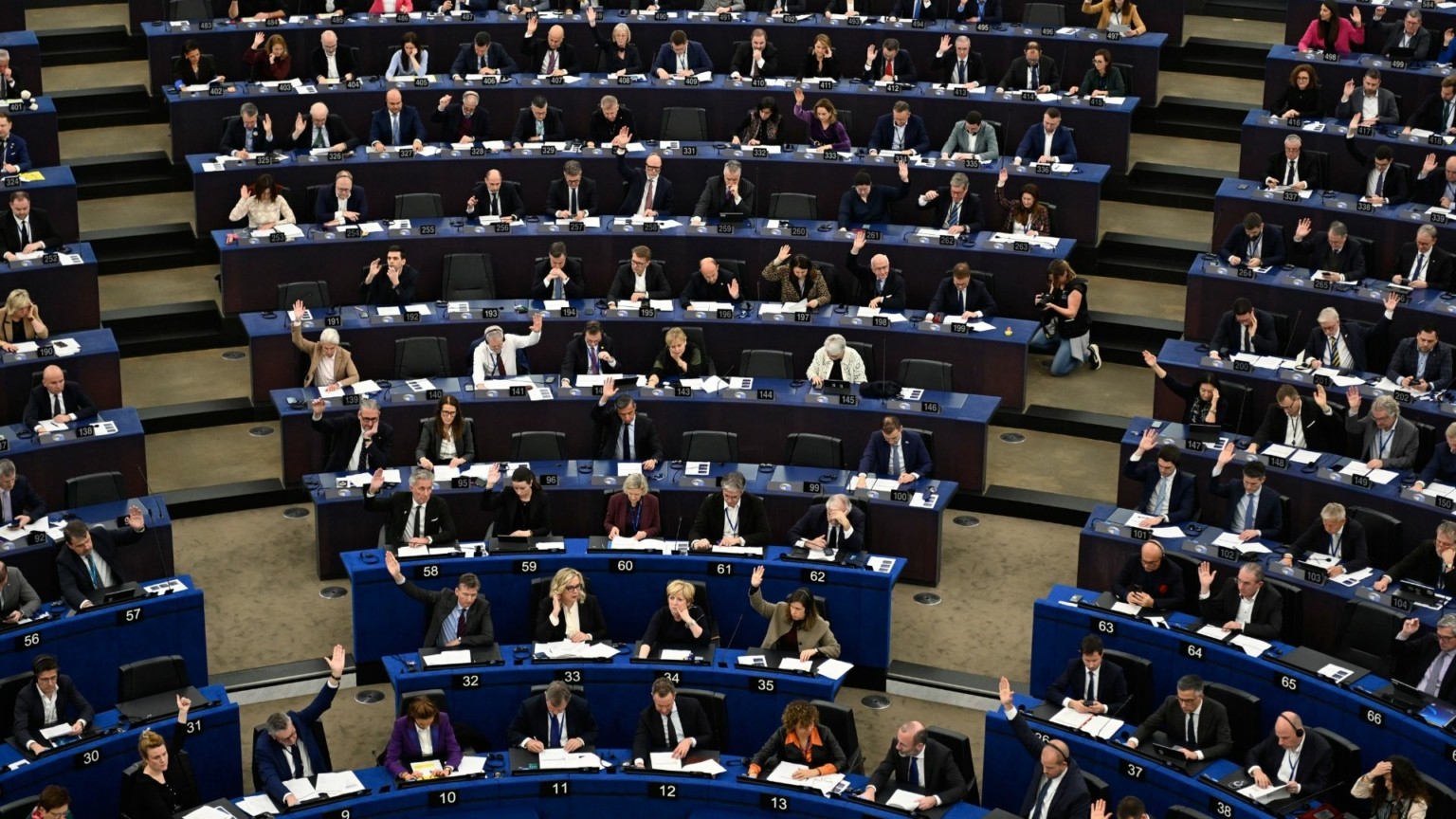 «Παγώνει» η συμφωνία ΕΕ – Mercosur από το Ευρωπαϊκό Κοινοβούλιο ...