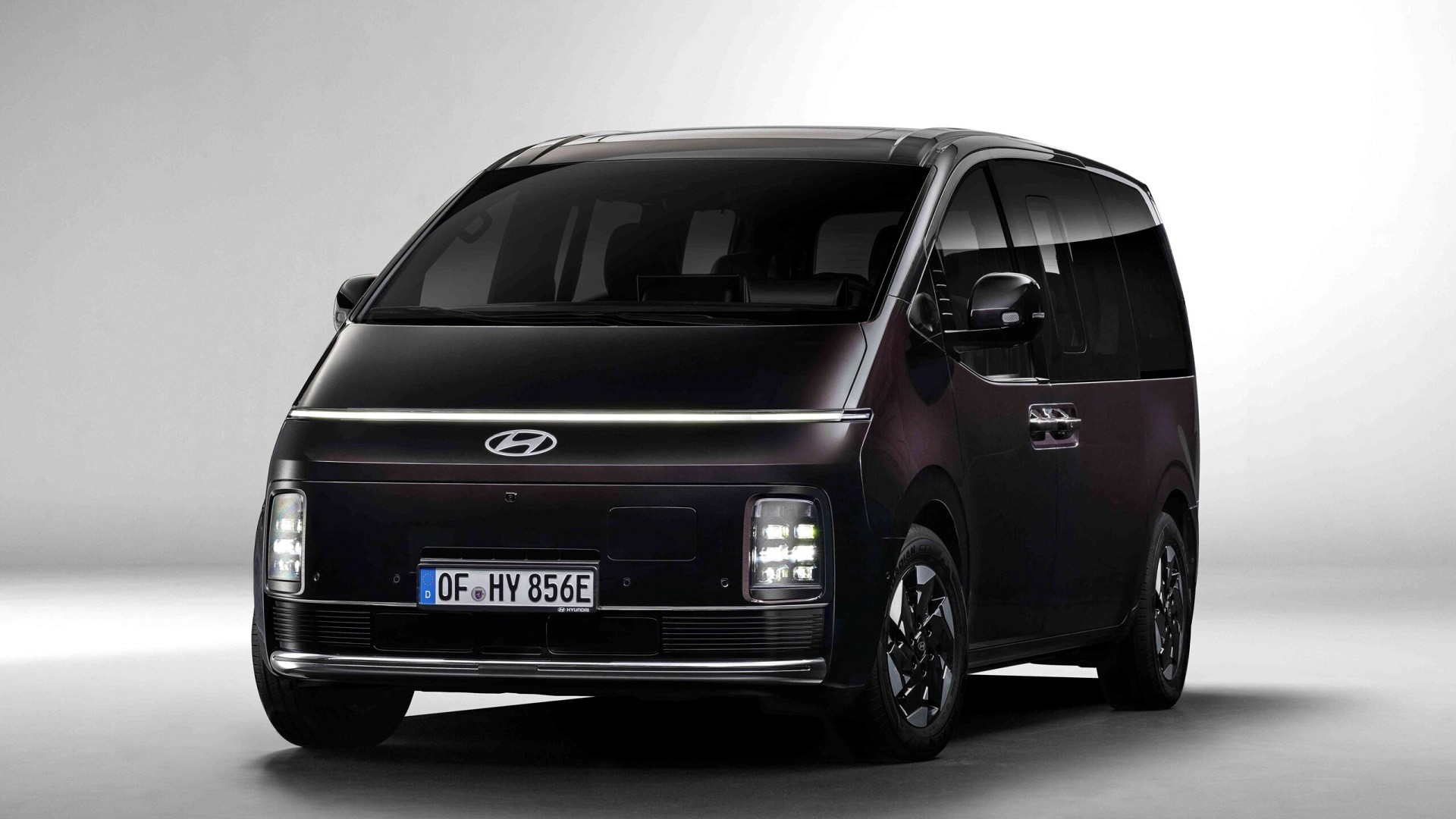 Το Hyundai Staria Electric εγκαινιάζει ένα νέο ηλεκτρικό κεφάλαιο για ...