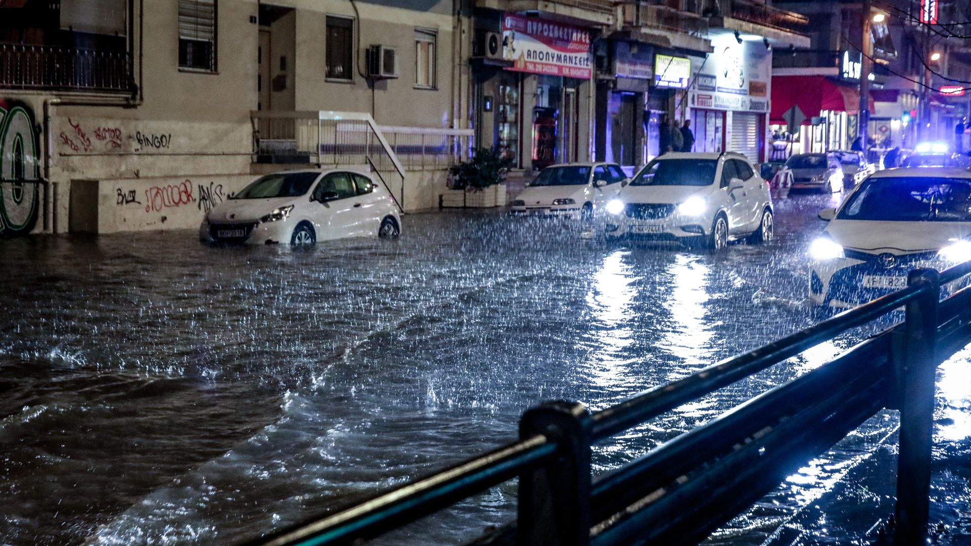 Νέα καταιγίδα στην Αττική – Βροχές και το βράδυ – Πώς θα εξελιχθεί ο ...