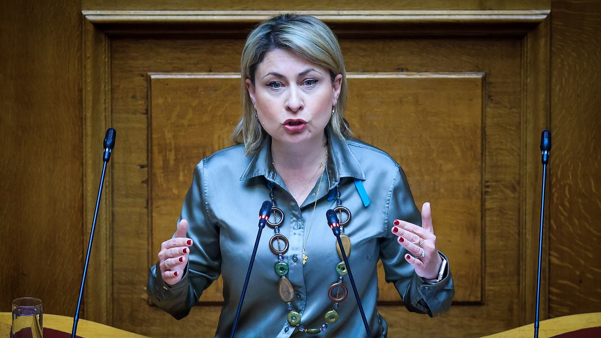 Ακόμα και για την Αλεξοπούλου χρειάστηκε παρέμβαση Μητσοτάκη ...